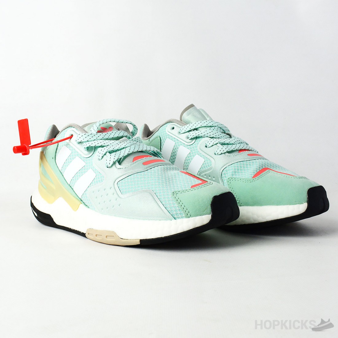 Ultra Boost Day Jogger Mint