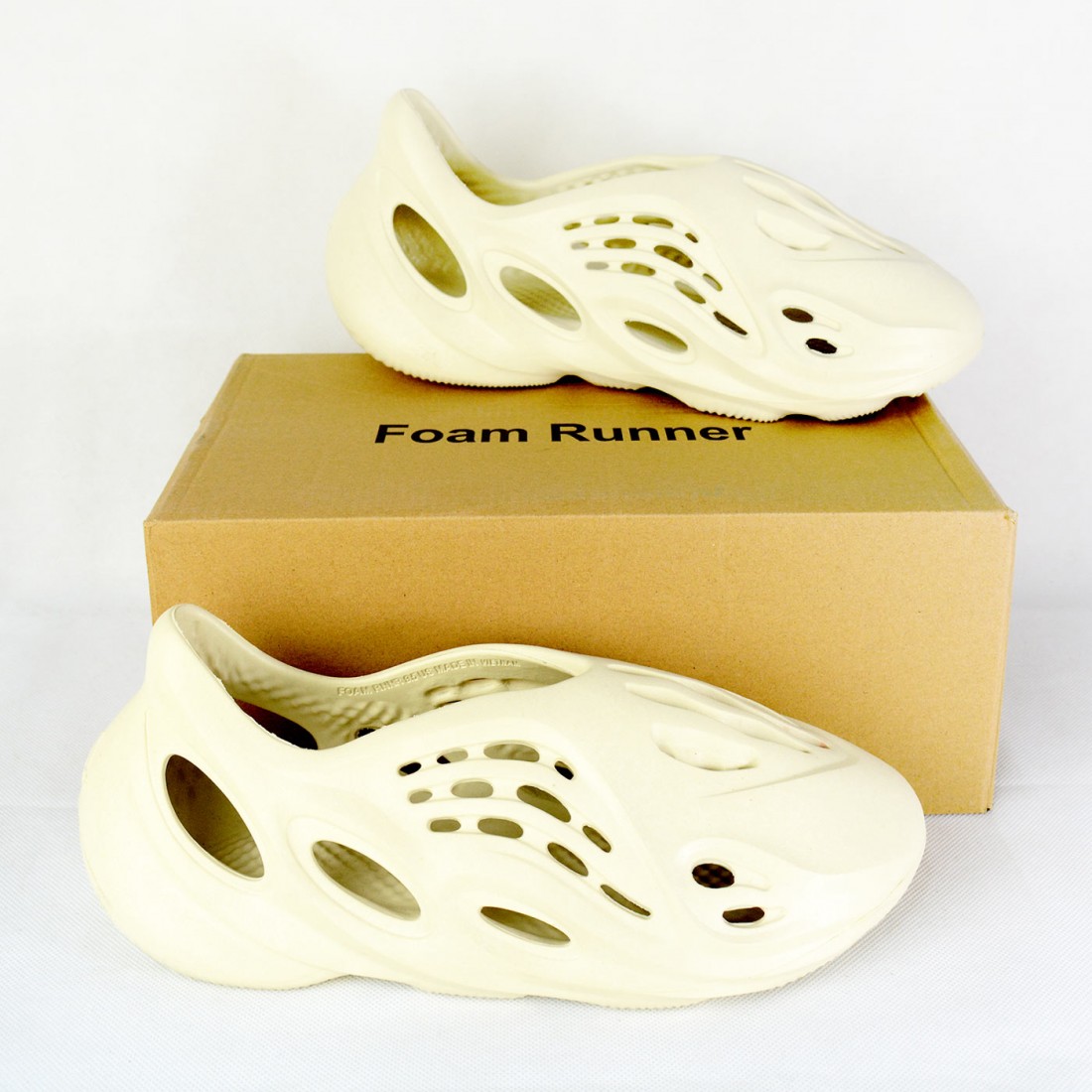 Buy Online Yeezy Foam RNNER Ararat in Pakistan | Yeezy Foam RNNER ...